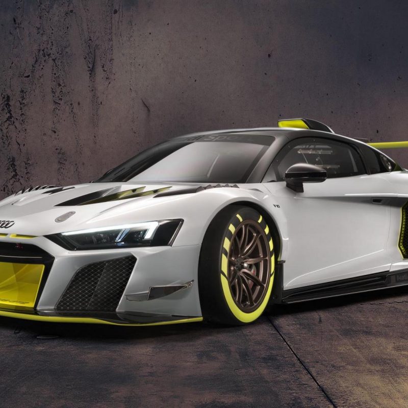 Audi R8 LMS GT2 revealed - most stunning race car ever? (video ...