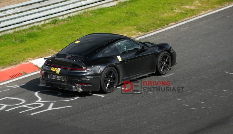 2025 Porsche 911 (992.2) hybrid spotted at Nurburgring (video ...