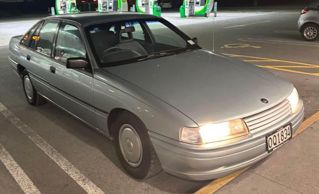 For sale: Rare Holdens; HJ Statesman Coupe, VS Commodore 'Royale' 2.5L ...