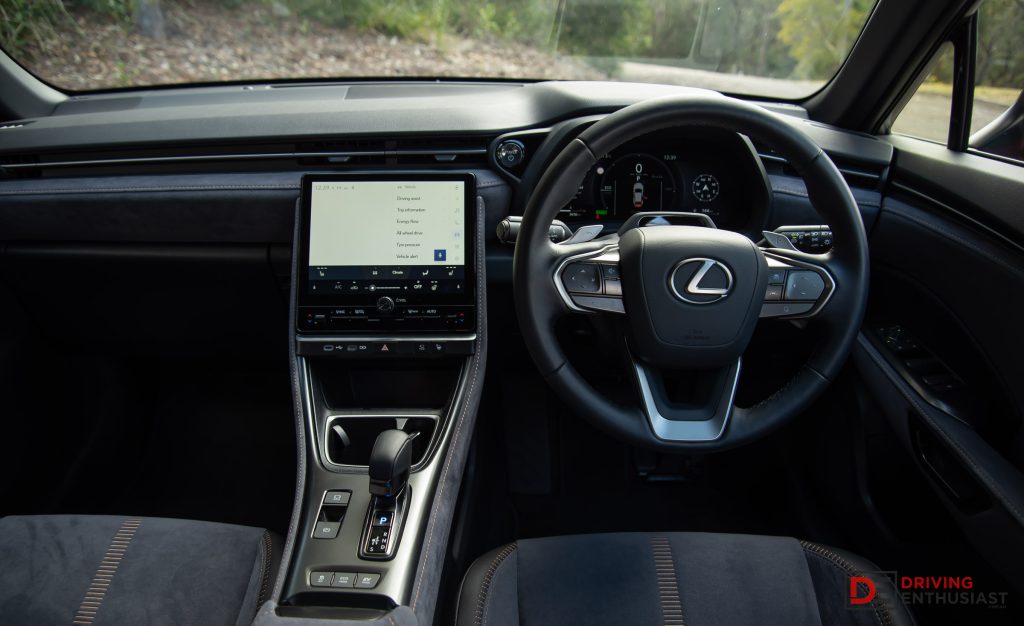 2024 Lexus LBX Sports Luxury review (video) | Driving Enthusiast
