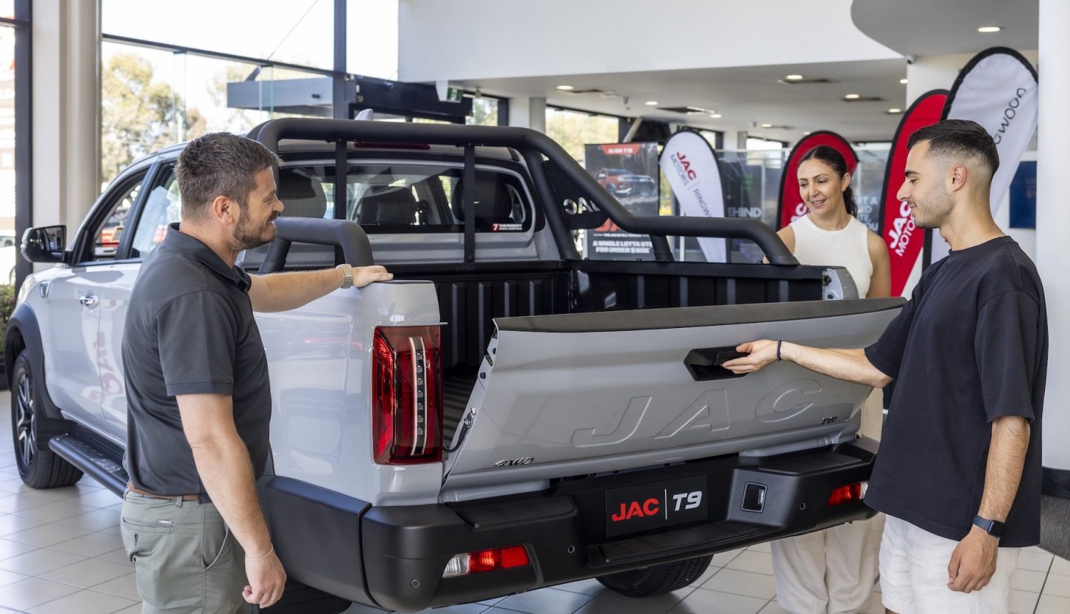 JAC T9 finally arrives in Australia, customer deliveries commence ...