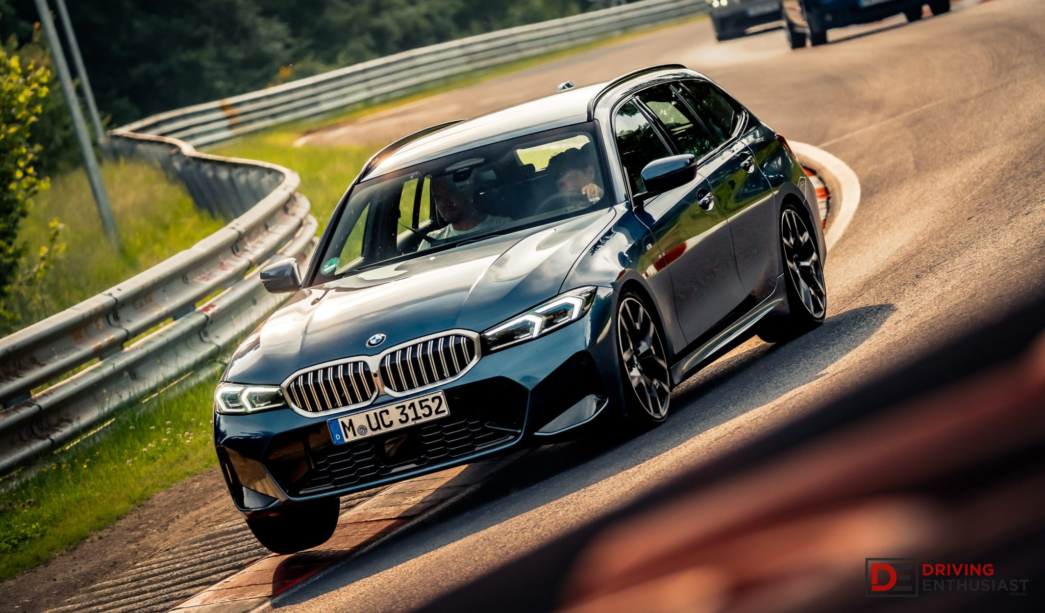 2025 BMW 330i Touring M Sport review (video) | Driving Enthusiast