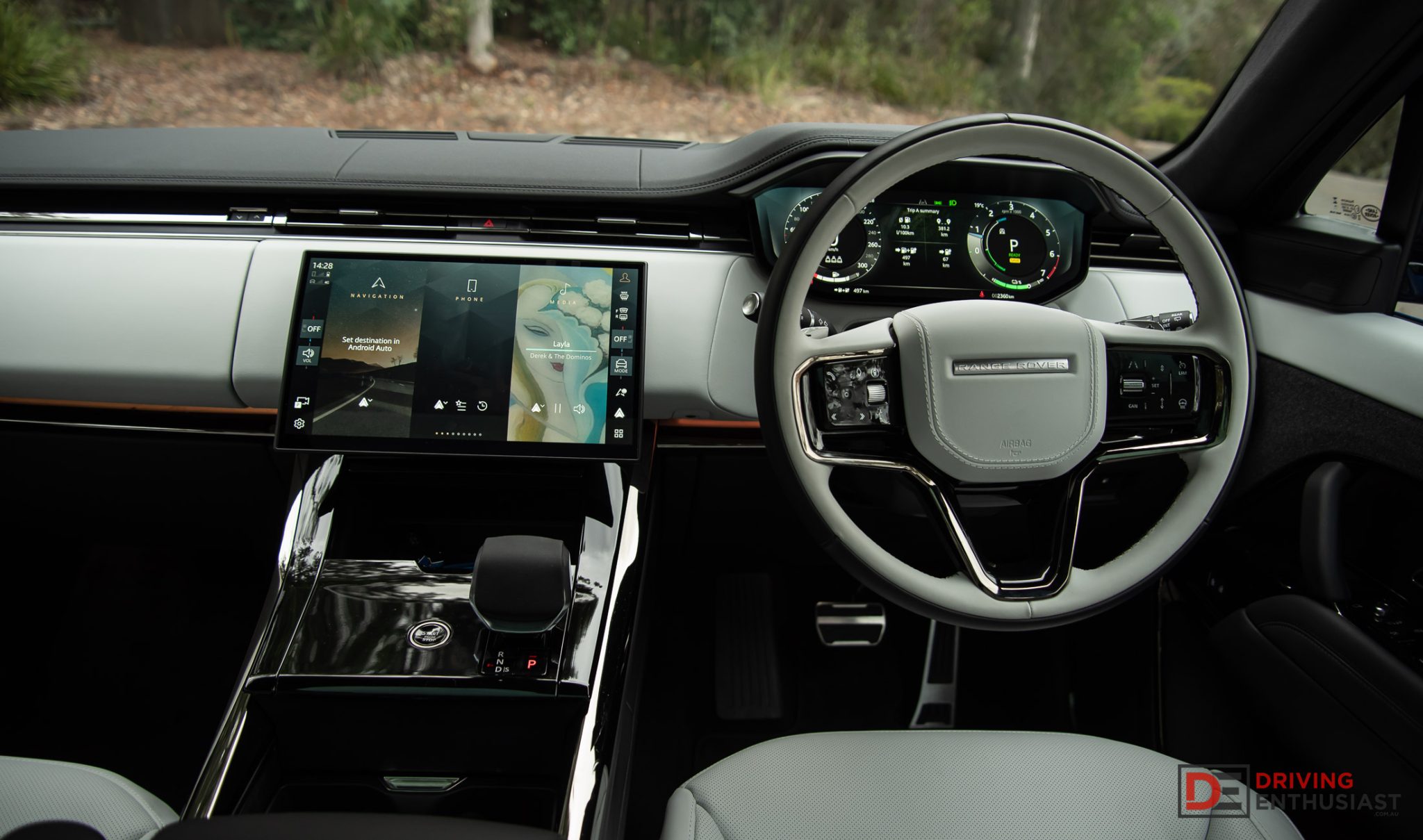 2025 Range Rover Sport P460e Dynamic HSE review (video) | Driving ...