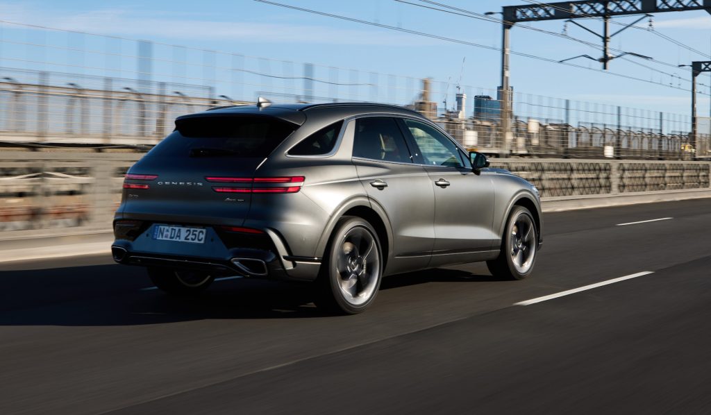 2025 Genesis GV70 3.5T Signature Sport review – Top 5 Pros & Cons ...