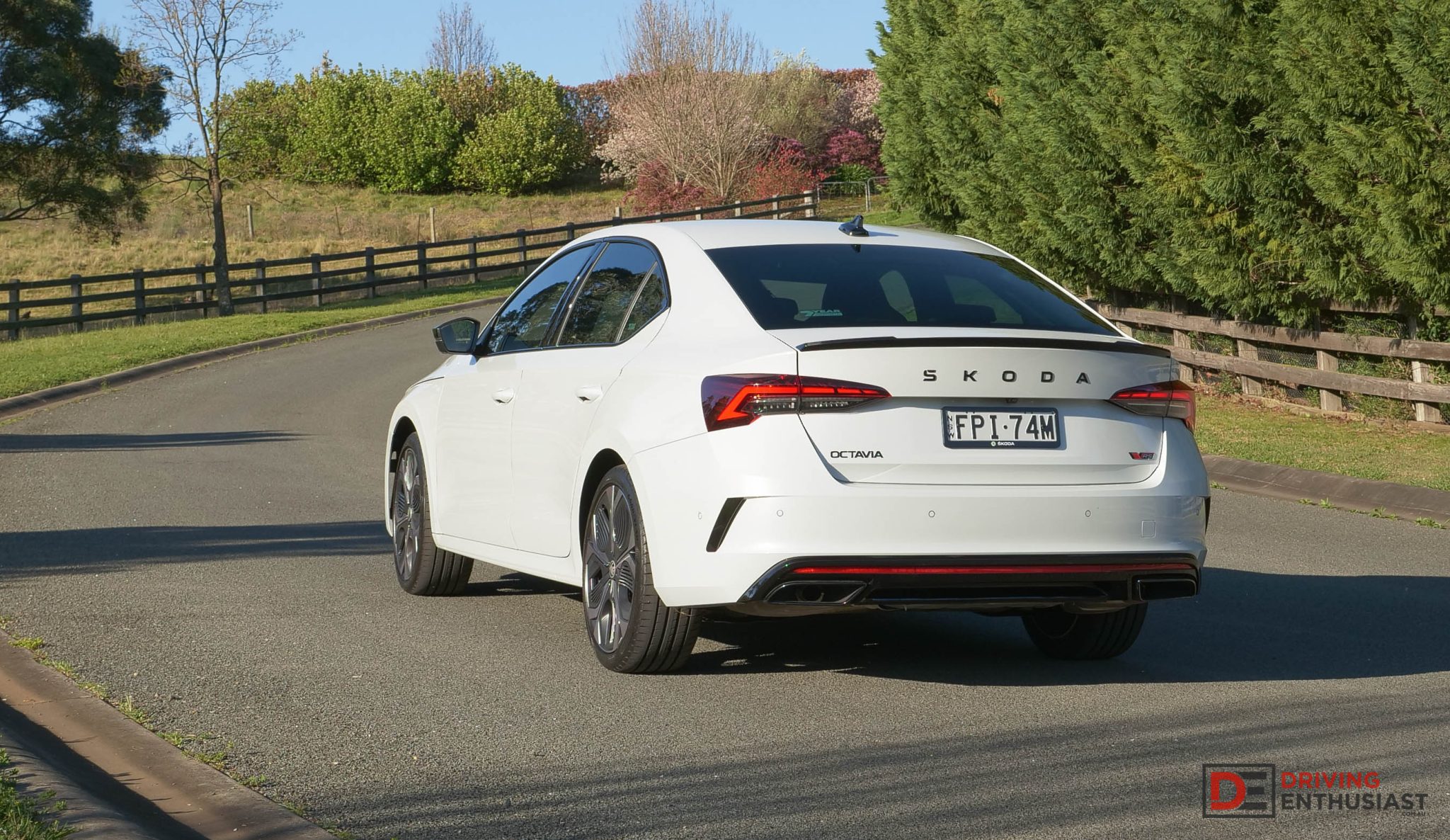 2025 Skoda Octavia RS review (video) | Driving Enthusiast