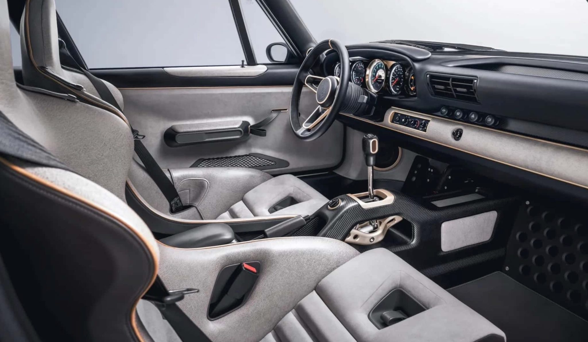 Singer Porsche 911 'Sorcerer' 964 Turbo has 934 race car vibes ...